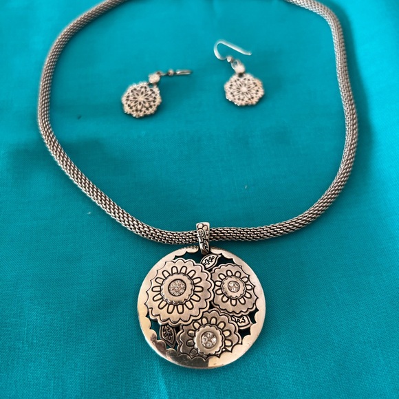 Brighton | Jewelry | Brighton Silver Floral Necklace And Matching ...